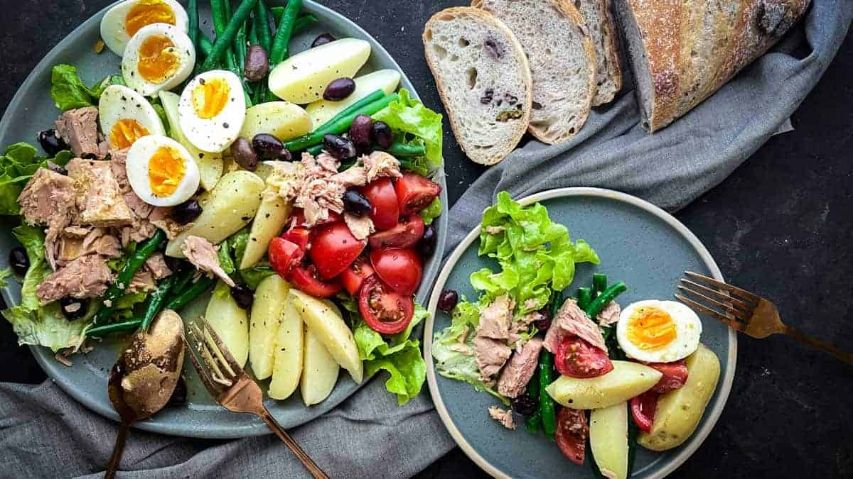 Salad Niçoise (French Salad Recipe with Tuna) | The Sidesmith