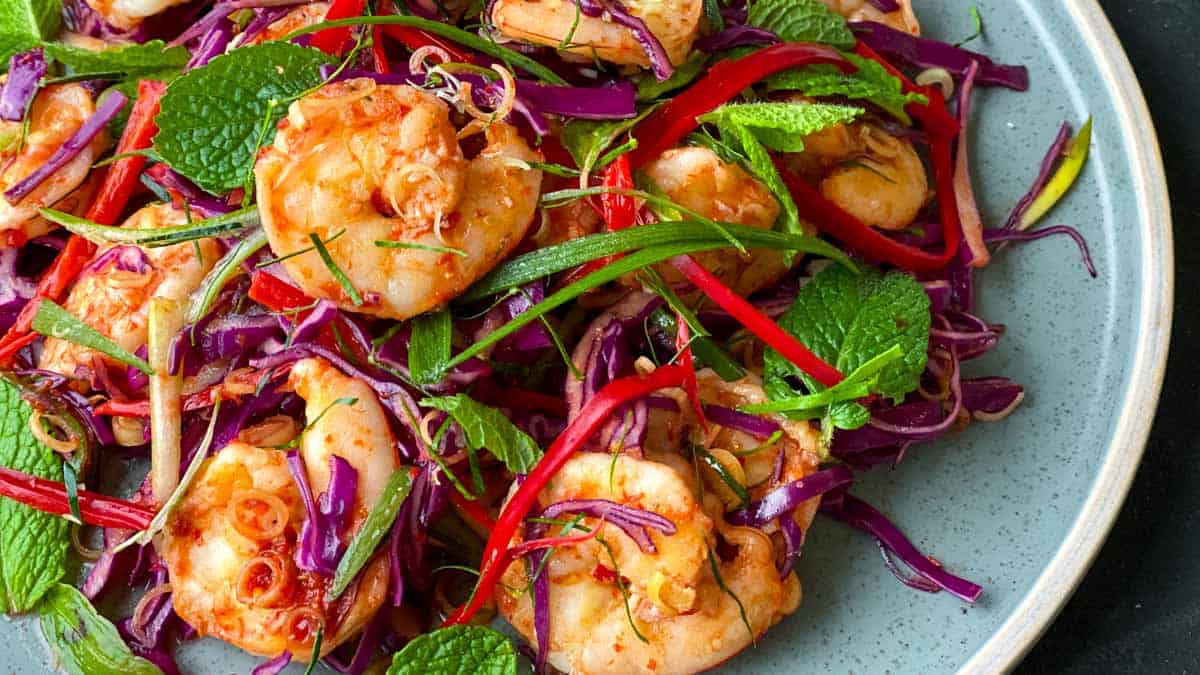 Thai Prawn Salad with Chilli Tamarind Dressing | The Sidesmith