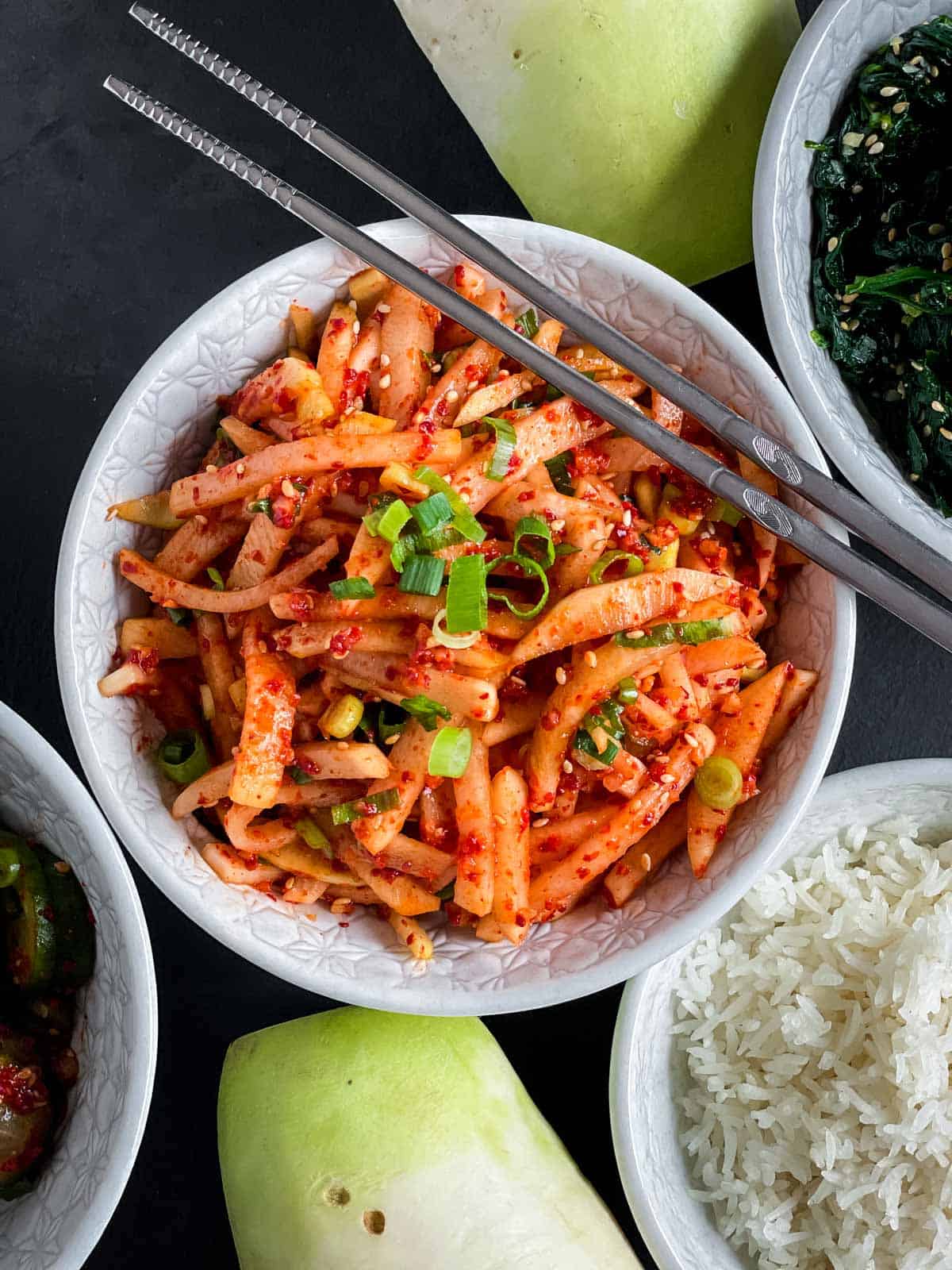 Korean Radish Salad (Musaengchae 무생채) - Spicy White Radish Banchan ...