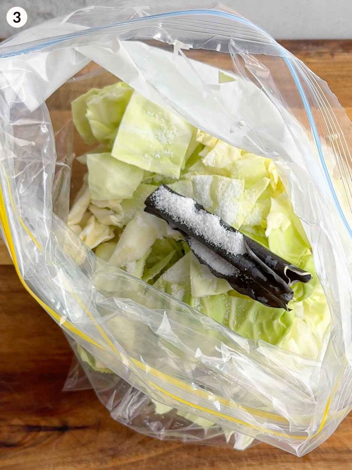 Japanese Pickled Cabbage (Tsukemono漬物) | The Sidesmith