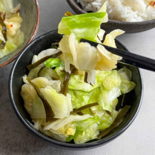 Japanese Pickled Cabbage (Tsukemono漬物) | The Sidesmith
